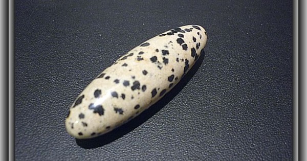 iaspis-dalmatian-massagestone-600x315w.jpg